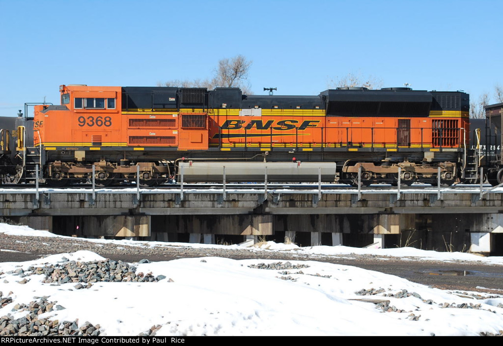 BNSF 9368